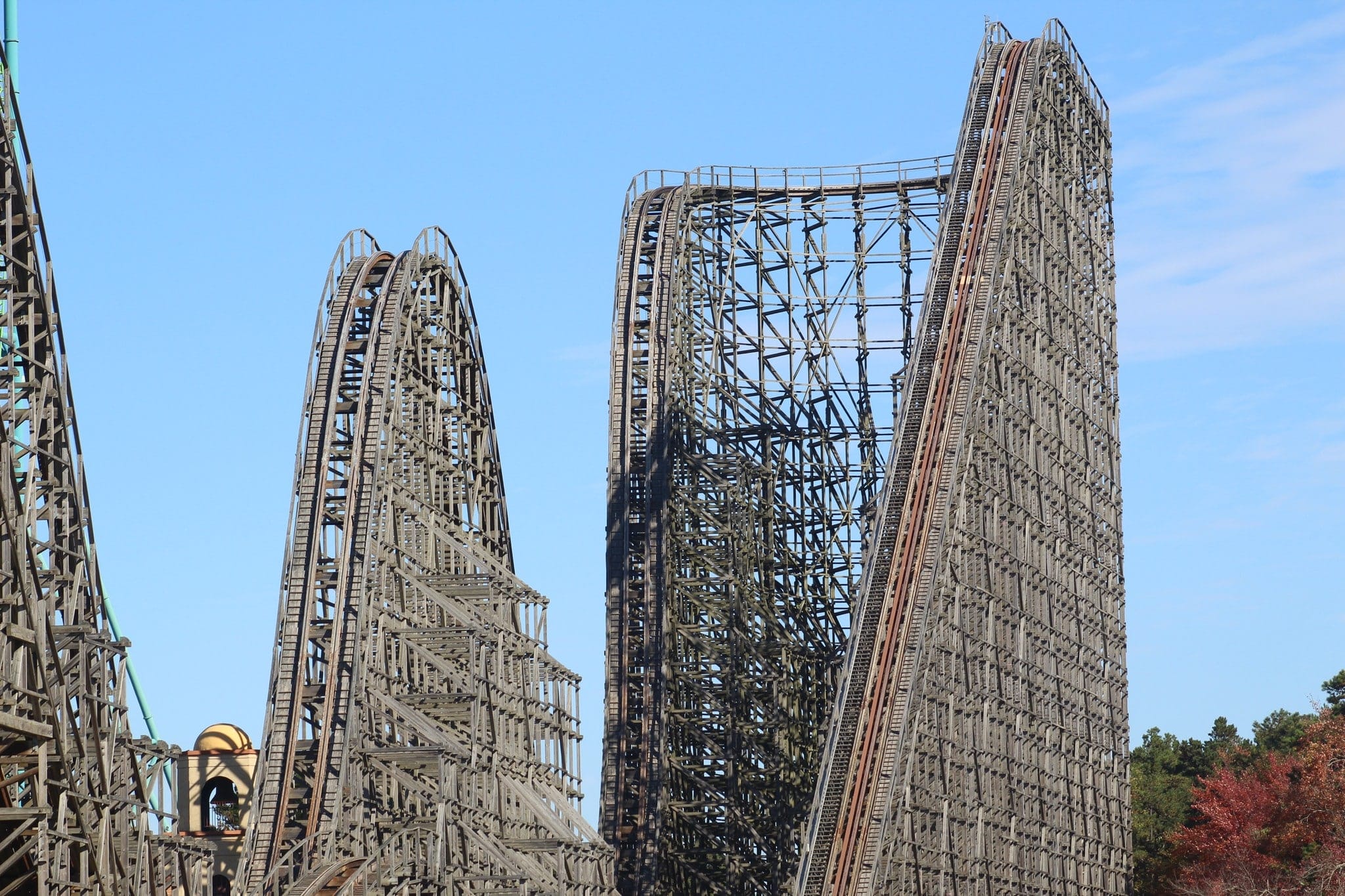 Top 25 Wooden Roller Coasters Ranked (2024) | ThemeParkBrochures.net